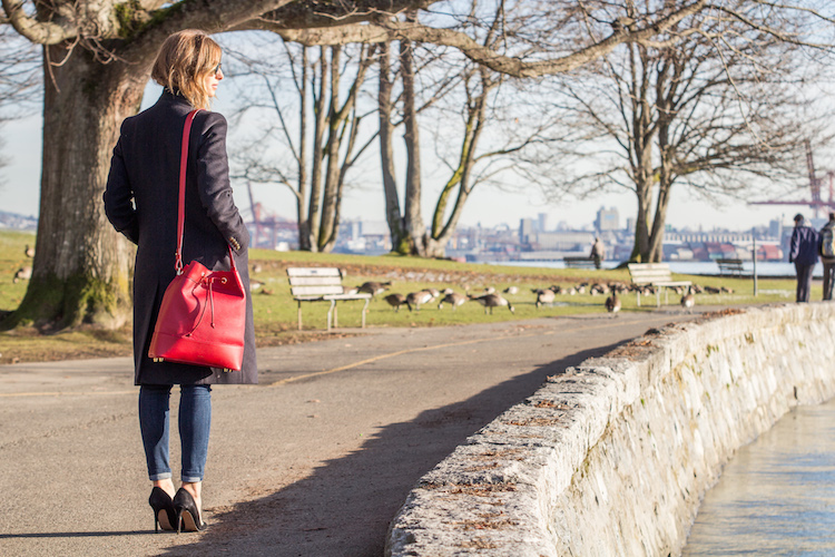mezzi red bag nautical day to night street style outfit